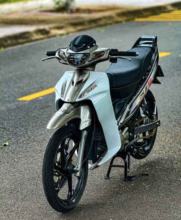 Dung tích nhớt máy xe YaZ 125 bao nhiêu? - Dầu nhớt xe máy Prado
